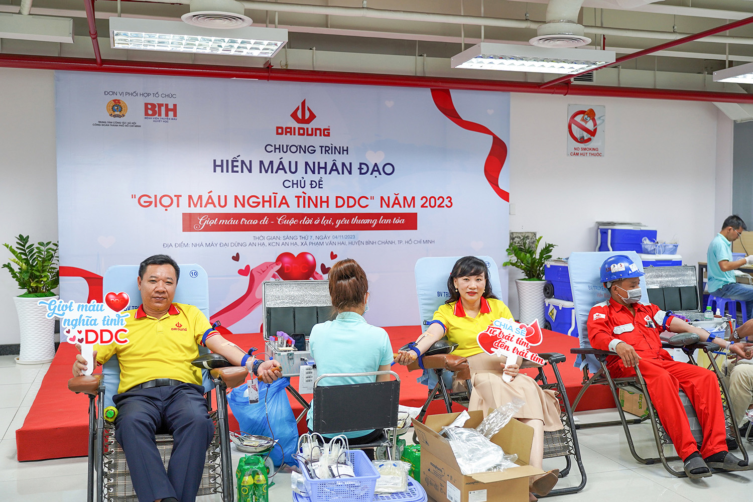 DDC'S BLOOD DONATION PROGRAM: EACH BLOOD DROP GIVES A LIFE - DaiDung ...